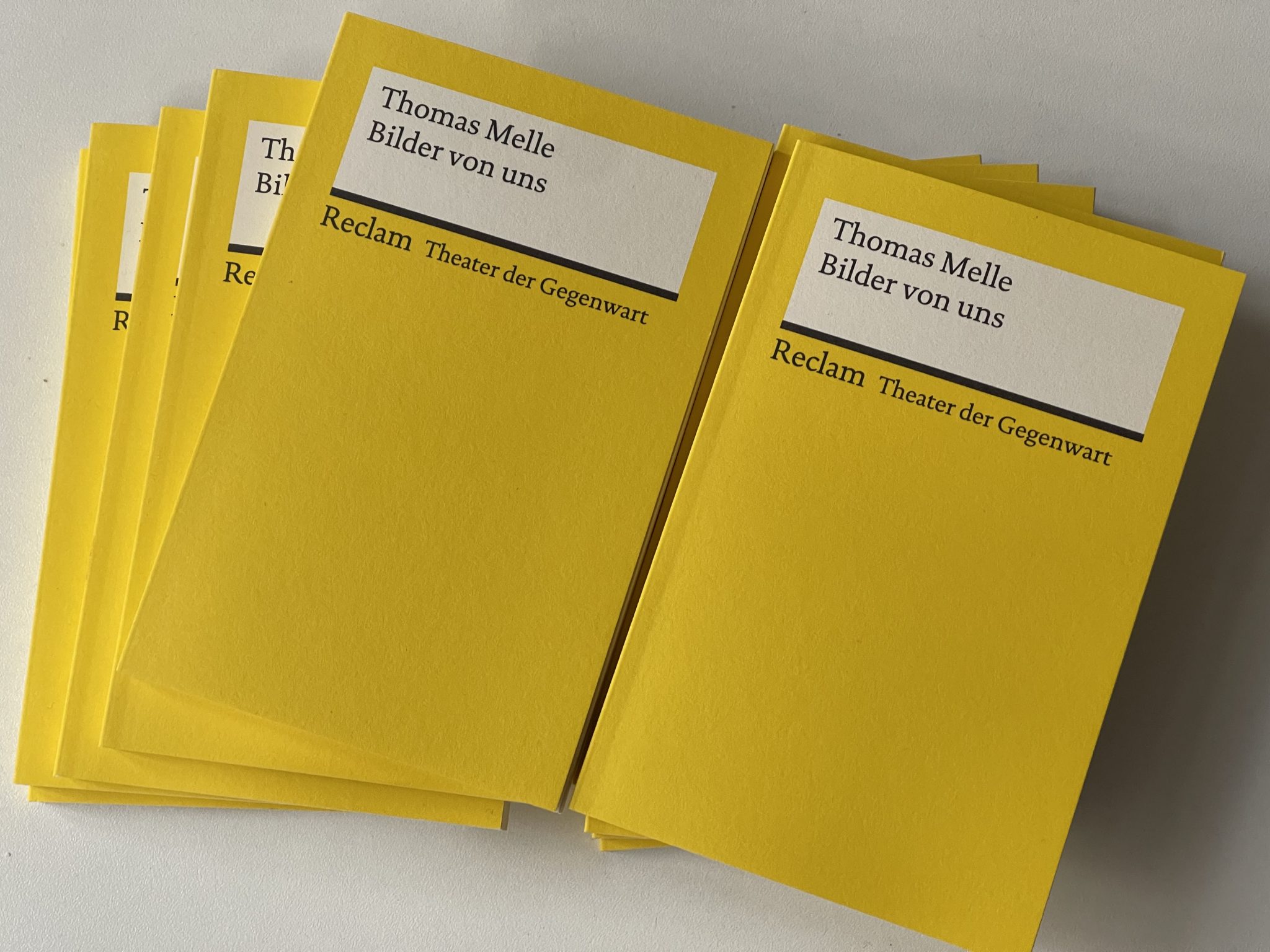 "Bilder von uns": Drama jetzt als Reclamheft - ECKIGER TISCH BONN